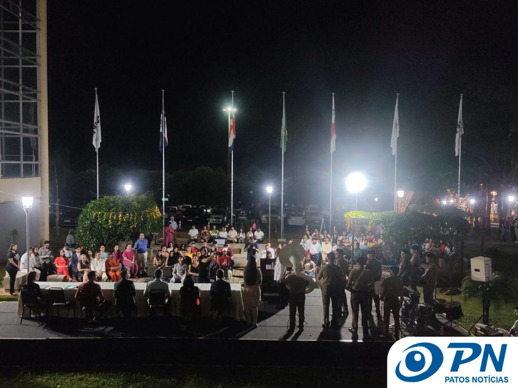 UNIPAM inaugura "Praça das Nações" e celebra a internacionalização